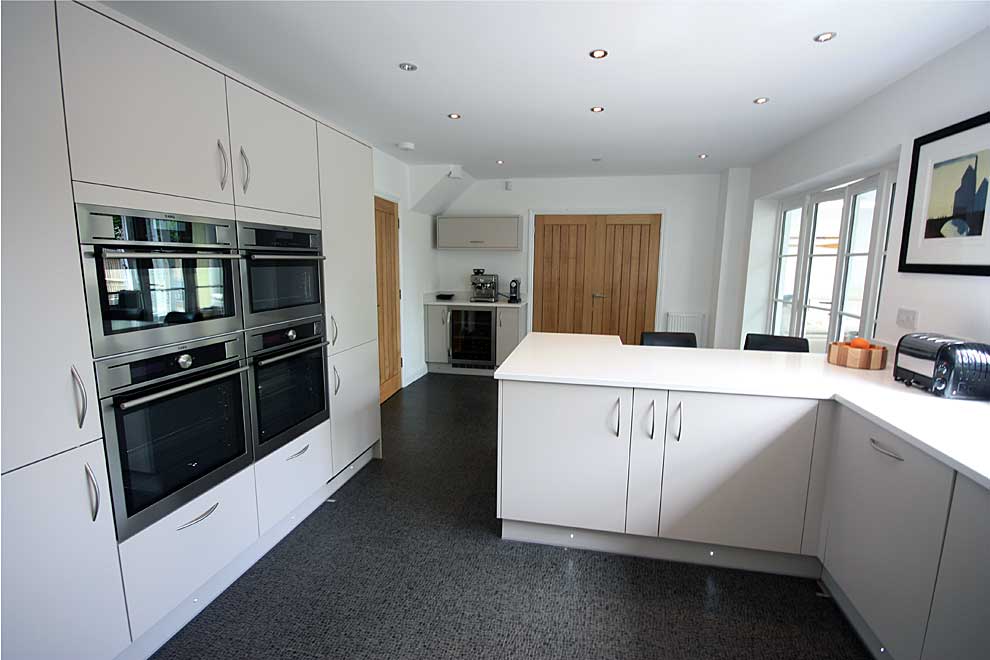Mr & Mrs Gray's Fitted Kitchen in Lynsted - Ream Interiors