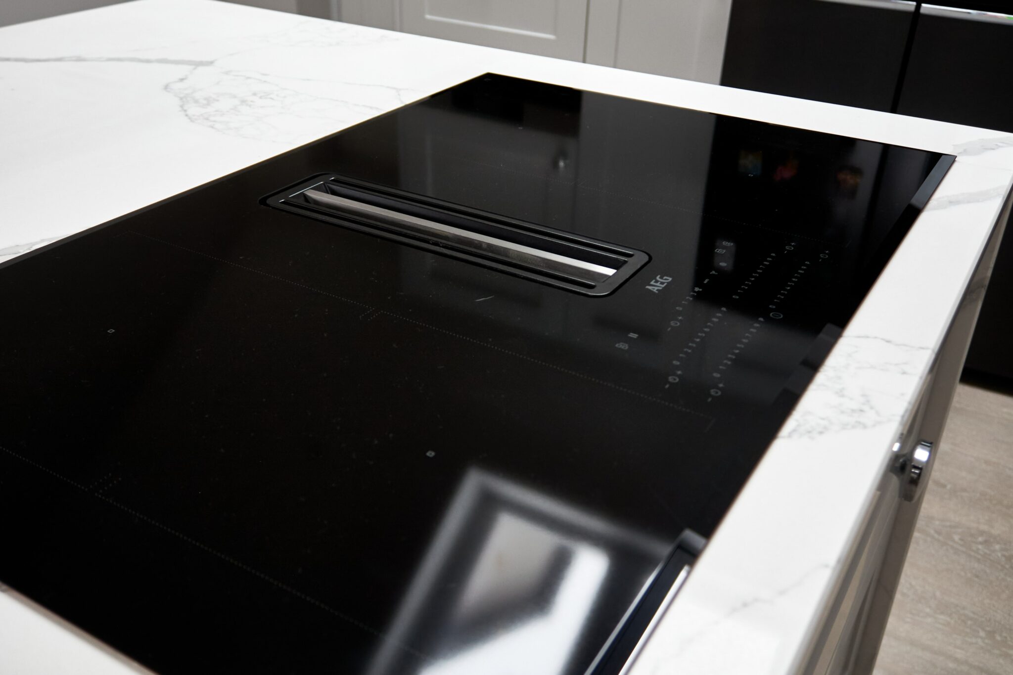 Why Choose A Vented Extractor? - Ream Interiors